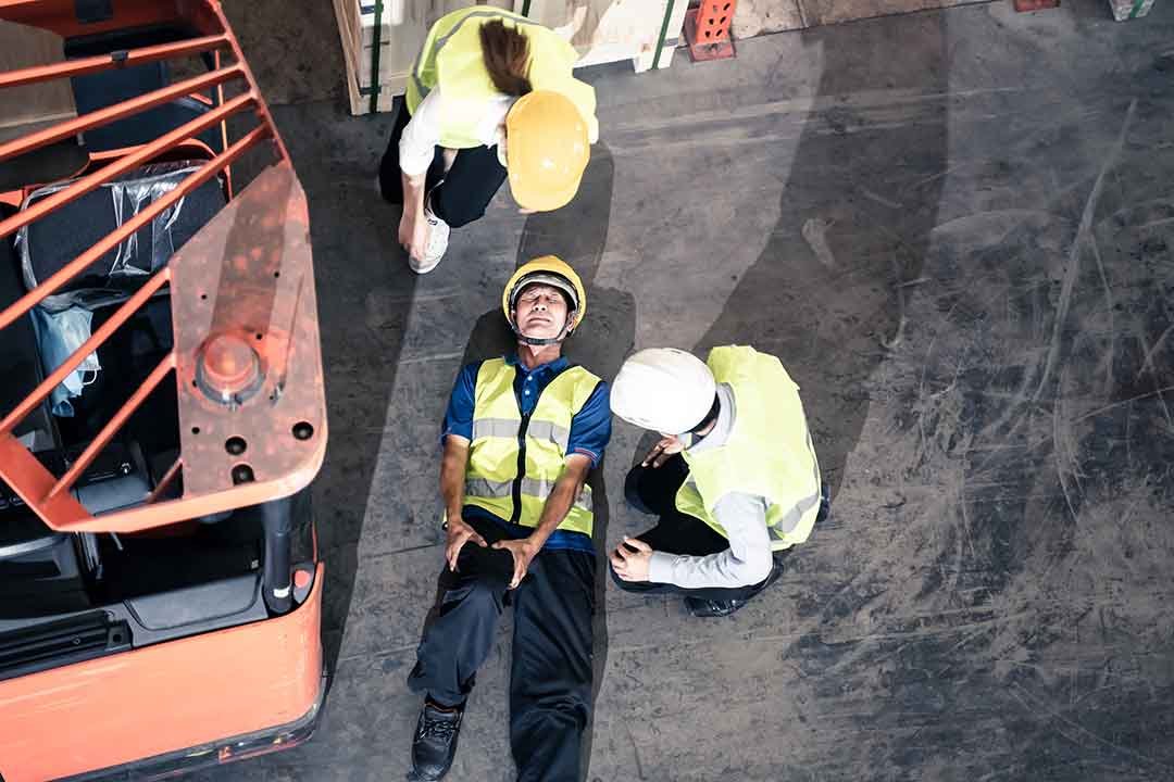 What insurance do builders need? - Priority Insurance Brokers